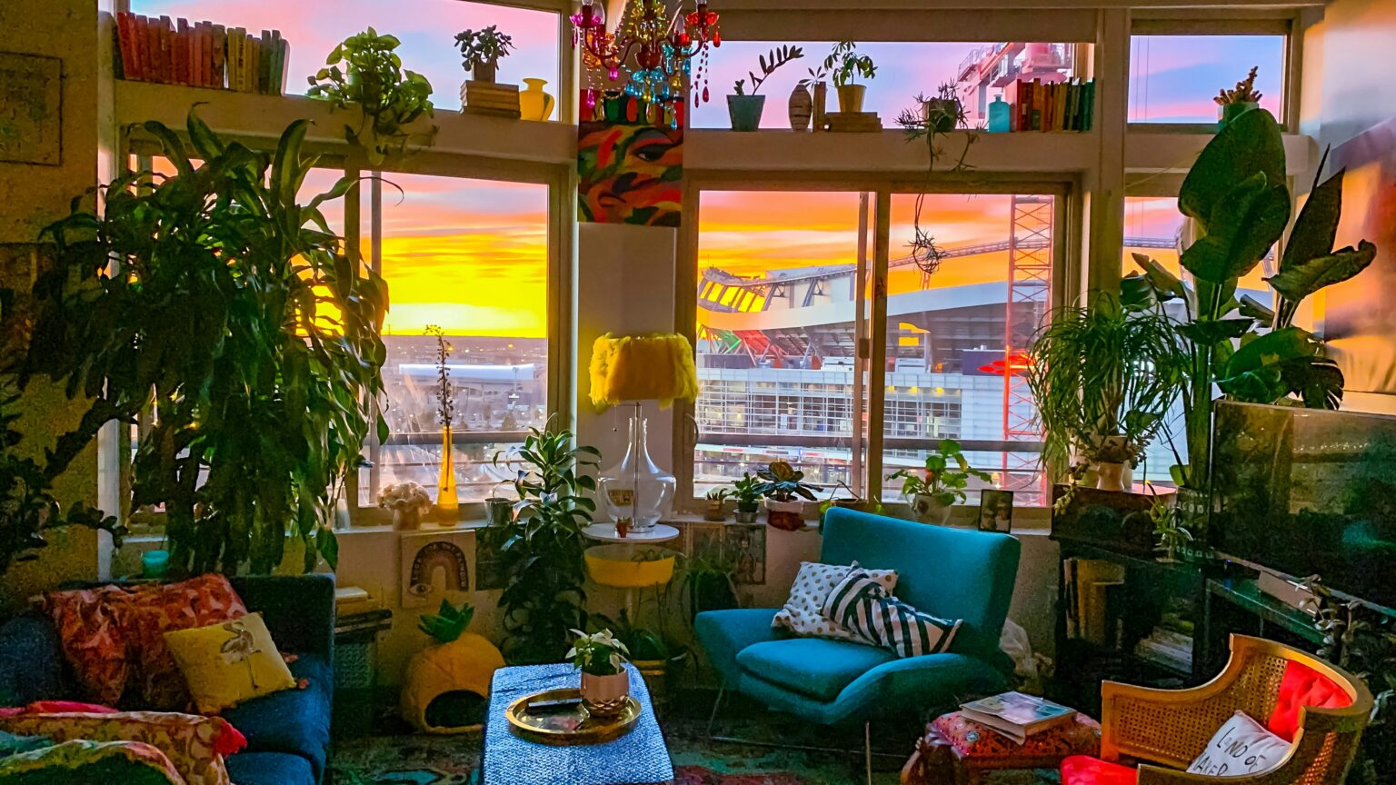 Decoração maximalista: como aplicar esse estilo ousado e criativo ...